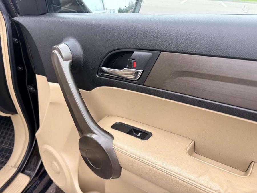 Brūns Honda CR-V 2009 Klaipėda, ar dzinēja tilpumu 2.20 L un nobraukumu 273 tūkst. km par 5400 €, foto 15 vietnē AUTOMOTO.COM.LV
