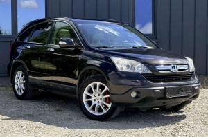 Brown Honda CR-V 2009 in Klaipeda, with an engine capacity of 2.20 L and mileage of 273 thousand km for 4900 €, photo 4 on AUTOMOTO.COM.LV