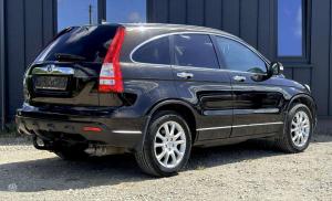 Brown Honda CR-V 2009 in Klaipeda, with an engine capacity of 2.20 L and mileage of 273 thousand km for 4900 €, photo 9 on AUTOMOTO.COM.LV