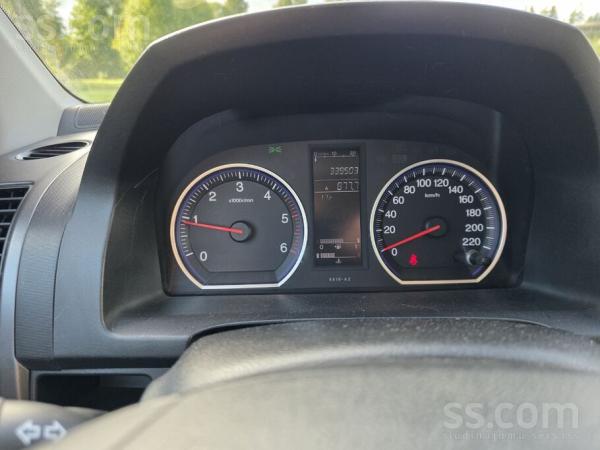Brūns Honda CR-V 2009 Rēzekne, ar dzinēja tilpumu 2.20 L un nobraukumu 340 tūkst. km par 5199 €, foto 8 vietnē AUTOMOTO.COM.LV