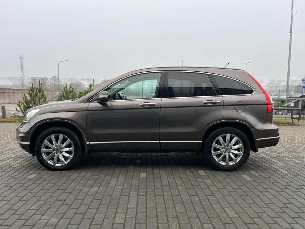 Brūns Honda CR-V 2010 Šauļi, ar dzinēja tilpumu 2.00 L un nobraukumu 153 tūkst. km par 7700 €, foto 6 vietnē AUTOMOTO.COM.LV