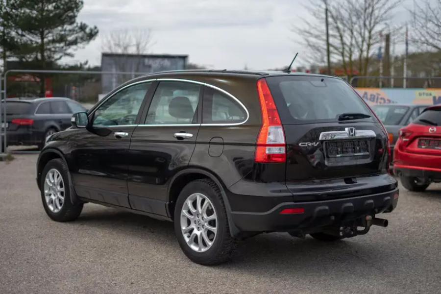 Brūns Honda CR-V 2010 Liepāja, ar dzinēja tilpumu 2.40 L un nobraukumu 208 tūkst. km par 10250 €, foto 3 vietnē AUTOMOTO.COM.LV