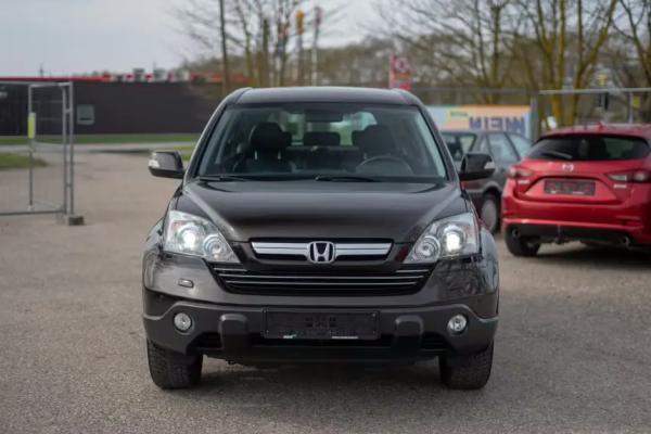 Brūns Honda CR-V 2010 Liepāja, ar dzinēja tilpumu 2.40 L un nobraukumu 208 tūkst. km par 10250 €, foto 6 vietnē AUTOMOTO.COM.LV