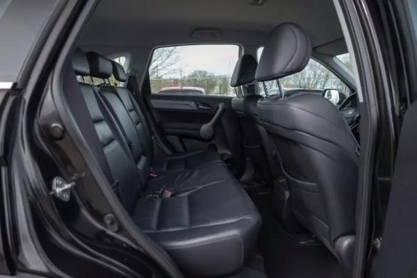Brūns Honda CR-V 2010 Liepāja, ar dzinēja tilpumu 2.40 L un nobraukumu 208 tūkst. km par 10250 €, foto 10 vietnē AUTOMOTO.COM.LV