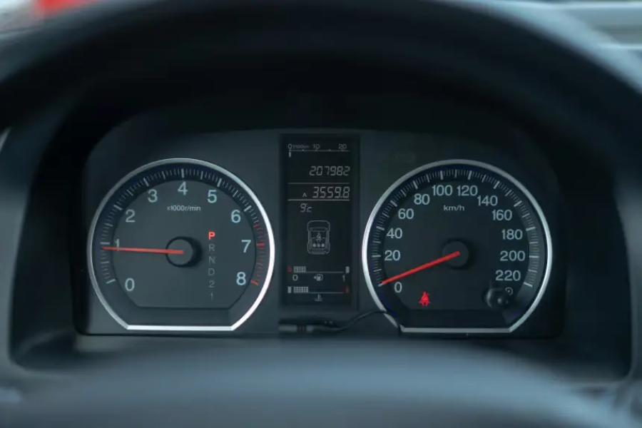 Brūns Honda CR-V 2010 Liepāja, ar dzinēja tilpumu 2.40 L un nobraukumu 208 tūkst. km par 10250 €, foto 14 vietnē AUTOMOTO.COM.LV