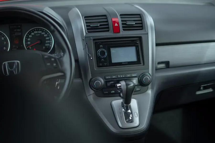 Brūns Honda CR-V 2010 Liepāja, ar dzinēja tilpumu 2.40 L un nobraukumu 208 tūkst. km par 10250 €, foto 15 vietnē AUTOMOTO.COM.LV