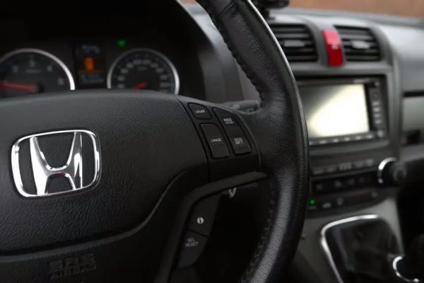 Brūns Honda CR-V 2010 Jelgava, ar dzinēja tilpumu 2.20 L un nobraukumu 222 tūkst. km par 8800 €, foto 10 vietnē AUTOMOTO.COM.LV