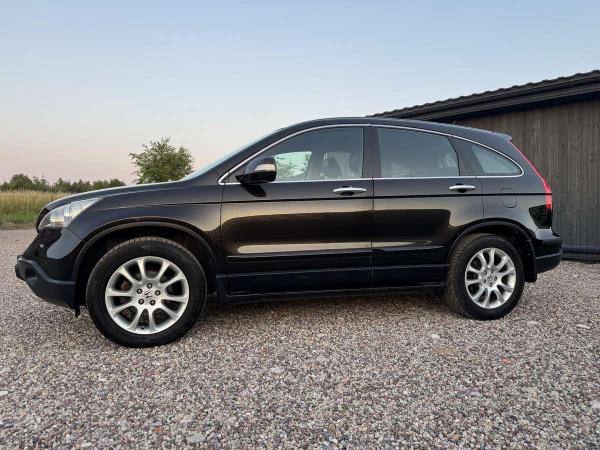 Brūns Honda CR-V 2010 Alīta, ar dzinēja tilpumu 2.35 L un nobraukumu 243 tūkst. km par 5999 €, foto 1 vietnē AUTOMOTO.COM.LV