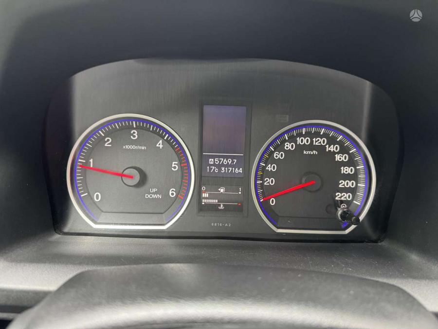 Brūns Honda CR-V 2010 Viļņa, ar dzinēja tilpumu 2.20 L un nobraukumu 317 tūkst. km par 6990 €, foto 19 vietnē AUTOMOTO.COM.LV