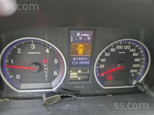 Brūns Honda CR-V 2010 Rīga, ar dzinēja tilpumu 2.20 L un nobraukumu 295 tūkst. km par 5000 €, foto 8 vietnē AUTOMOTO.COM.LV