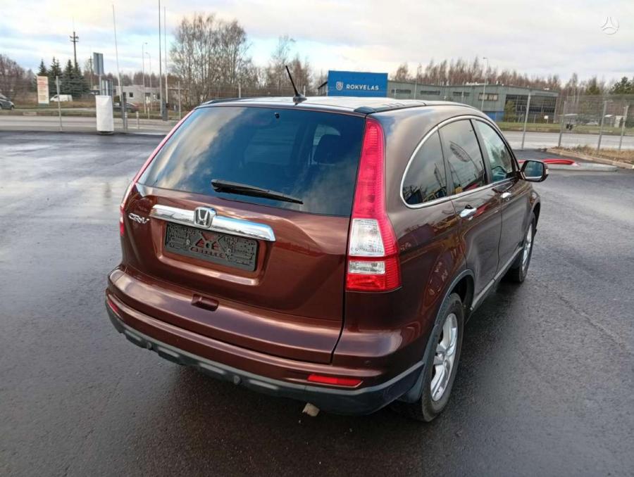 Brūns Honda CR-V 2011 Panevēža, ar dzinēja tilpumu 2.20 L un nobraukumu 244 tūkst. km par 6300 €, foto 5 vietnē AUTOMOTO.COM.LV