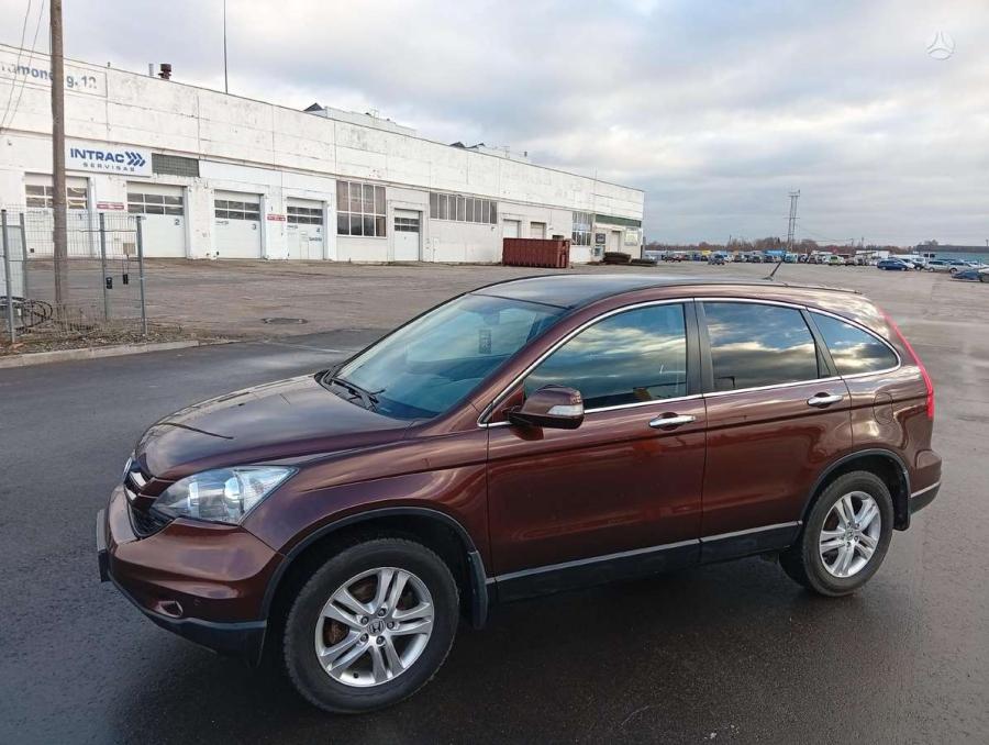 Brūns Honda CR-V 2011 Panevēža, ar dzinēja tilpumu 2.20 L un nobraukumu 244 tūkst. km par 6300 €, foto 11 vietnē AUTOMOTO.COM.LV