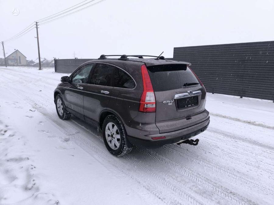 Brūns Honda CR-V 2011 Marijampole, ar dzinēja tilpumu 2.20 L un nobraukumu 304 tūkst. km par 5650 €, foto 3 vietnē AUTOMOTO.COM.LV