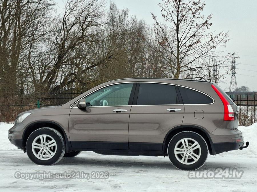Brūns Honda CR-V 2011 Tartu, ar dzinēja tilpumu 2.20 L un nobraukumu 324 tūkst. km par 6990 €, foto 18 vietnē AUTOMOTO.COM.LV
