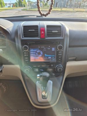 Brūns Honda CR-V 2011 Pērnava, ar dzinēja tilpumu 2.00 L un nobraukumu 276 tūkst. km par 7000 €, foto 9 vietnē AUTOMOTO.COM.LV