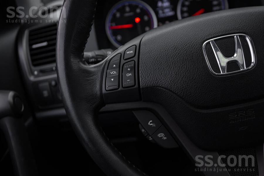 Brūns Honda CR-V 2011 Rīga, ar dzinēja tilpumu 2.20 L un nobraukumu 0 tūkst. km par 7250 €, foto 22 vietnē AUTOMOTO.COM.LV