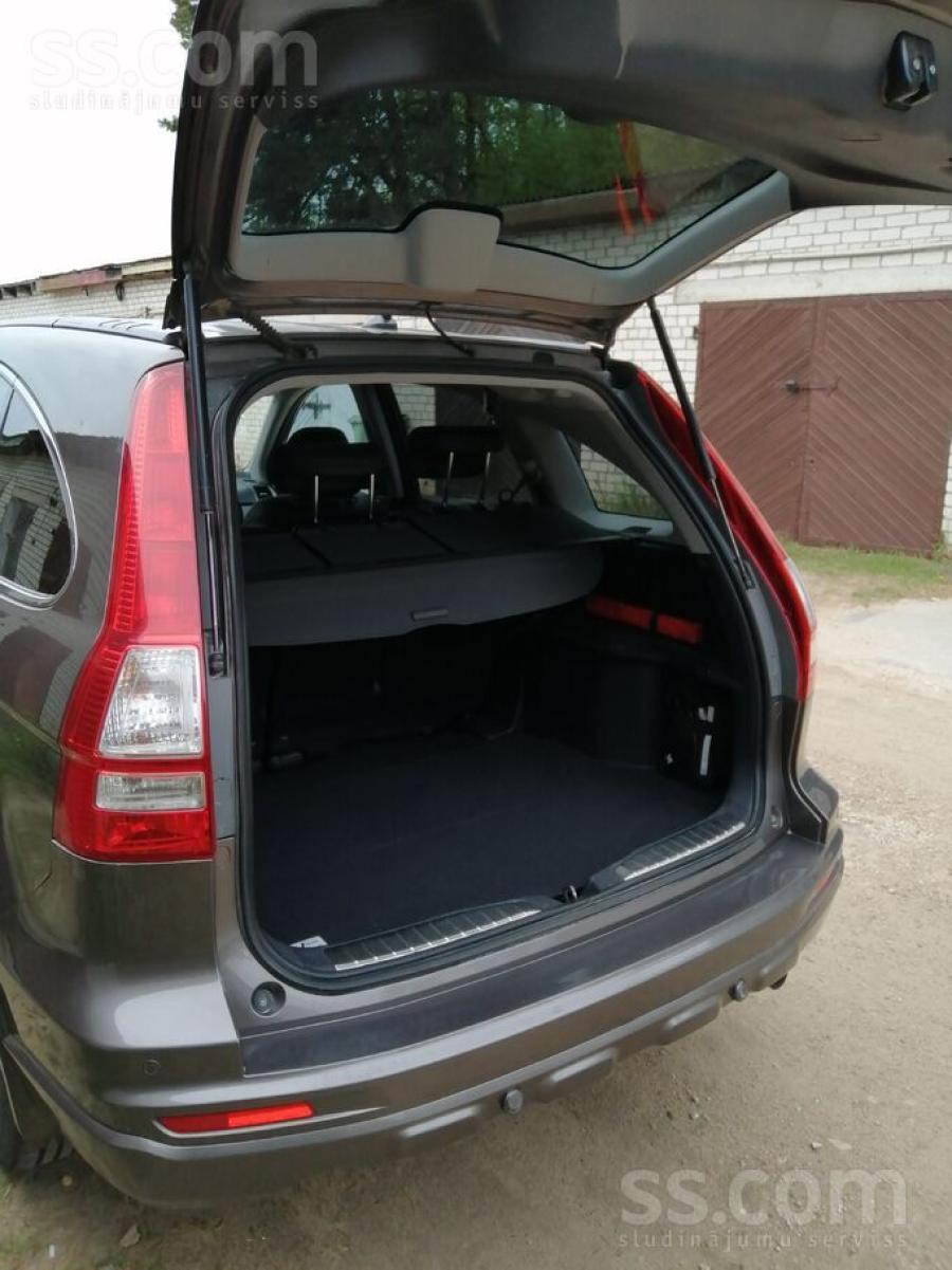 Brūns Honda CR-V 2011 Jelgava, ar dzinēja tilpumu 2.00 L un nobraukumu 245 tūkst. km par 7700 €, foto 7 vietnē AUTOMOTO.COM.LV