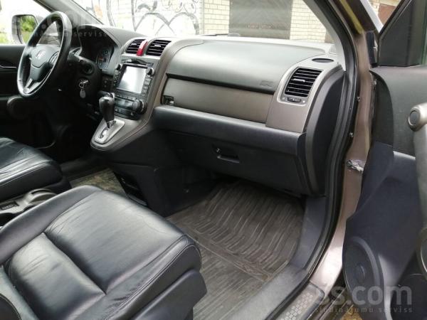 Brūns Honda CR-V 2011 Jelgava, ar dzinēja tilpumu 2.00 L un nobraukumu 245 tūkst. km par 7200 €, foto 7 vietnē AUTOMOTO.COM.LV