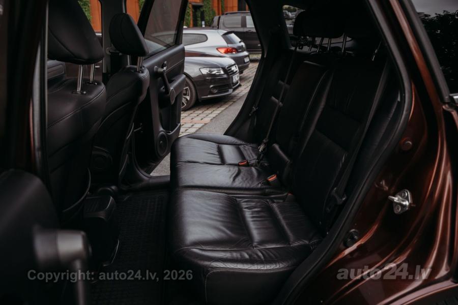 Brown Honda CR-V 2011 in Tallinn, with an engine capacity of 2.00 L and mileage of 182 thousand km for 8990 €, photo 11 on AUTOMOTO.COM.LV