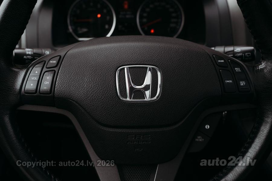 Brown Honda CR-V 2011 in Tallinn, with an engine capacity of 2.00 L and mileage of 182 thousand km for 8990 €, photo 21 on AUTOMOTO.COM.LV