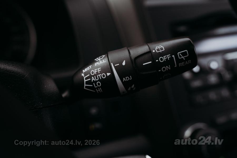 Brown Honda CR-V 2011 in Tallinn, with an engine capacity of 2.00 L and mileage of 182 thousand km for 8990 €, photo 22 on AUTOMOTO.COM.LV