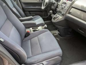 Brown Honda CR-V 2011 in Vilnius, with an engine capacity of 2.20 L and mileage of 249 thousand km for 6600 €, photo 12 on AUTOMOTO.COM.LV