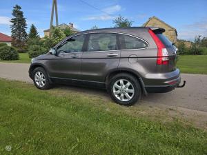 Brūns Honda CR-V 2011 Šauļi, ar dzinēja tilpumu 2.20 L un nobraukumu 0 tūkst. km par 5500 €, foto 4 vietnē AUTOMOTO.COM.LV