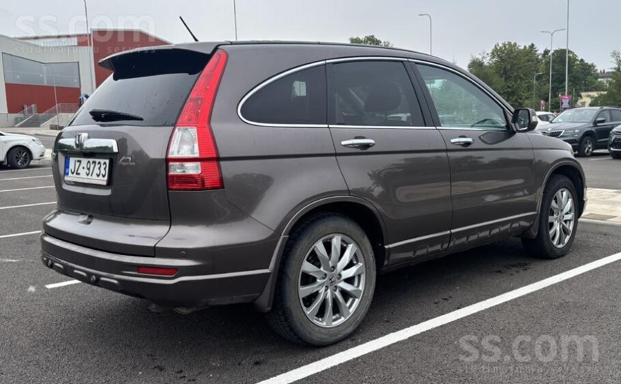 Brūns Honda CR-V 2011 Jelgava, ar dzinēja tilpumu 2.20 L un nobraukumu 340 tūkst. km par 6200 €, foto 4 vietnē AUTOMOTO.COM.LV