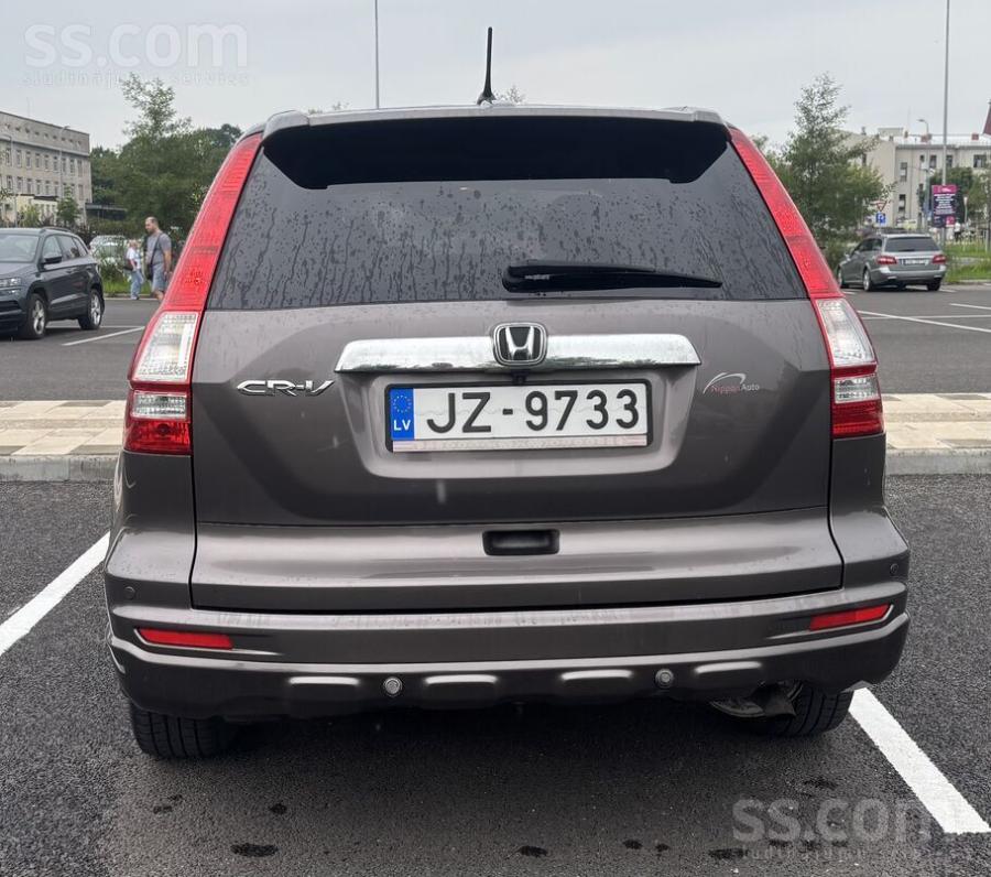 Brūns Honda CR-V 2011 Jelgava, ar dzinēja tilpumu 2.20 L un nobraukumu 340 tūkst. km par 6200 €, foto 6 vietnē AUTOMOTO.COM.LV