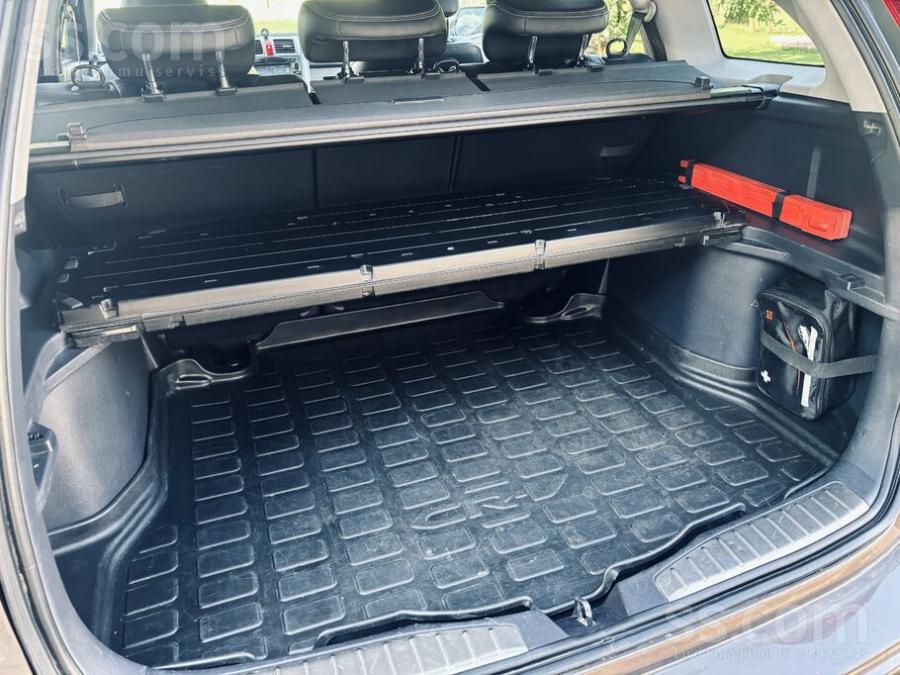 Brūns Honda CR-V 2011 Jelgava, ar dzinēja tilpumu 2.20 L un nobraukumu 340 tūkst. km par 6200 €, foto 15 vietnē AUTOMOTO.COM.LV