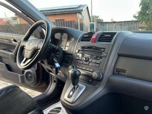 Brown Honda CR-V 2011 in Kaisiadorys, with an engine capacity of 2.20 L and mileage of 284 thousand km for 6450 €, photo 20 on AUTOMOTO.COM.LV
