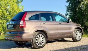 Brūns Honda CR-V 2011 Šauļi, ar dzinēja tilpumu 2.20 L un nobraukumu 245 tūkst. km par 8999 €, foto 5 vietnē AUTOMOTO.COM.LV
