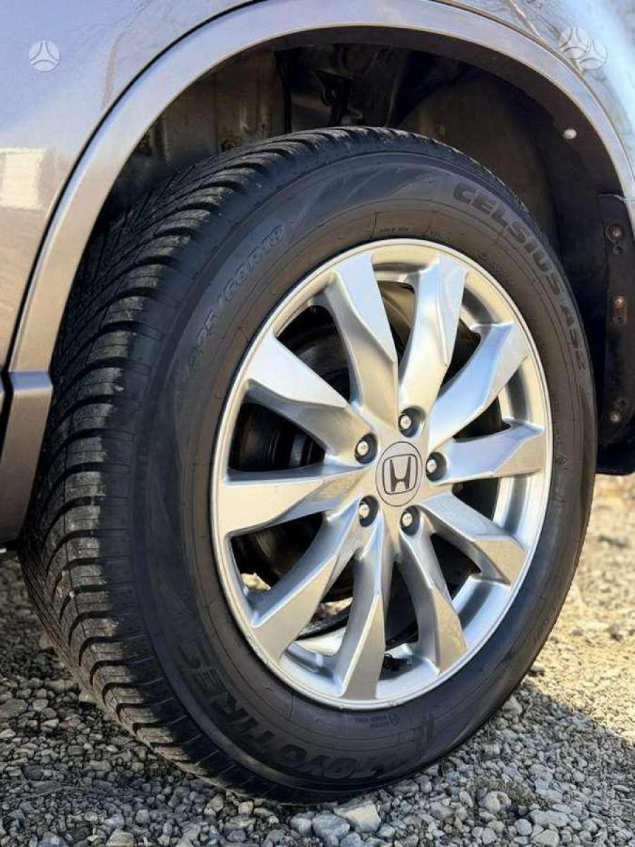 Brūns Honda CR-V 2011 Šauļi, ar dzinēja tilpumu 2.20 L un nobraukumu 245 tūkst. km par 8999 €, foto 19 vietnē AUTOMOTO.COM.LV