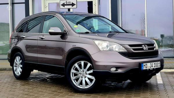 Brūns Honda CR-V 2012 Viļņa, ar dzinēja tilpumu 2.20 L un nobraukumu 247 tūkst. km par 8350 €, foto 1 vietnē AUTOMOTO.COM.LV
