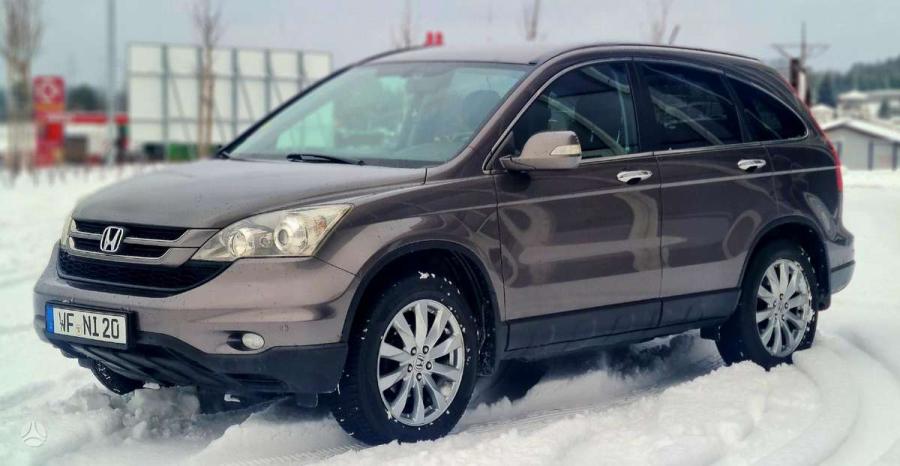 Brown Honda CR-V 2012 in Vilnius, with an engine capacity of 2.20 L and mileage of 248 thousand km for 8250 €, photo 13 on AUTOMOTO.COM.LV