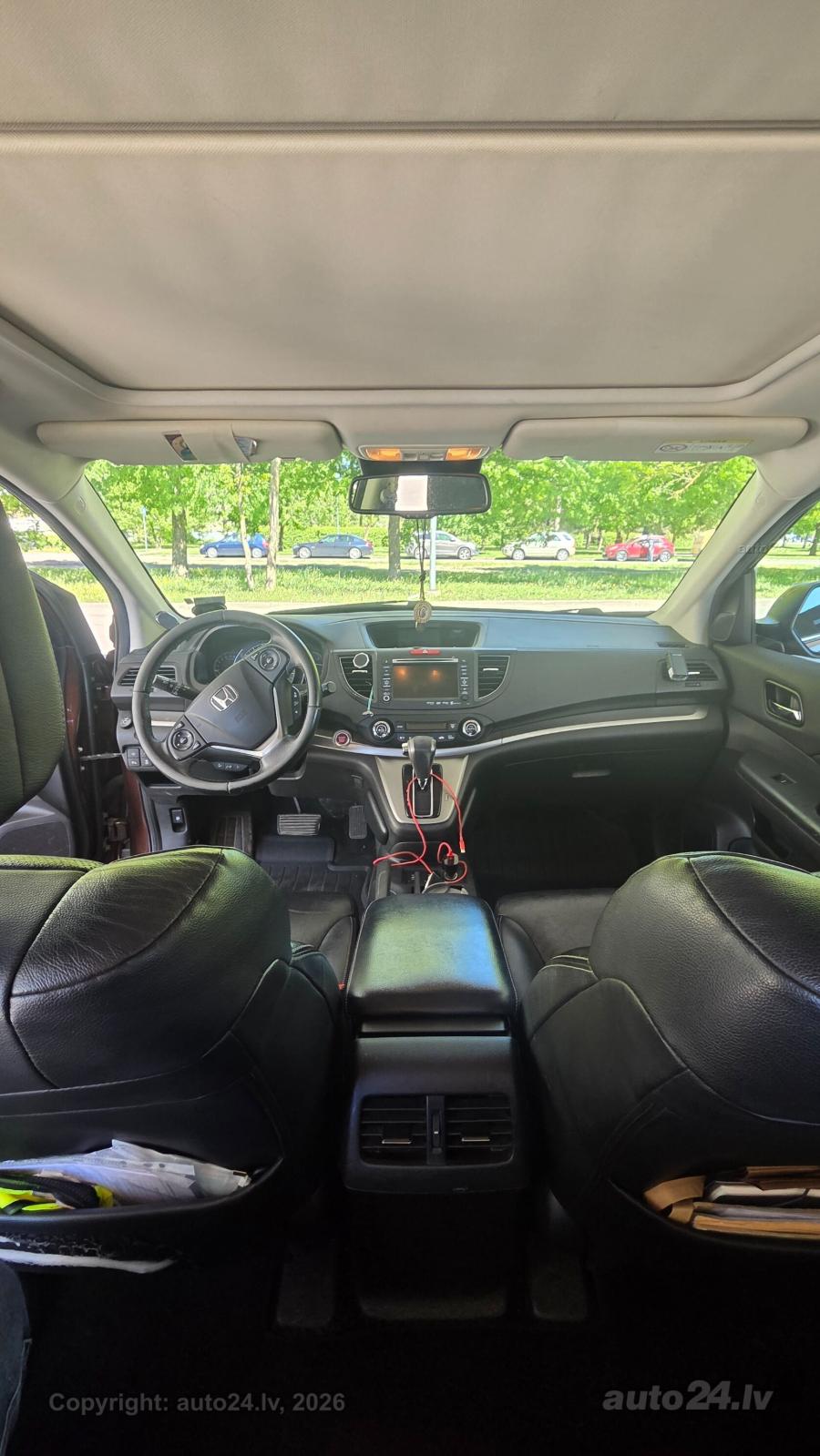 Brūns Honda CR-V 2012 Tallina, ar dzinēja tilpumu 2.00 L un nobraukumu 0 tūkst. km par 14000 €, foto 13 vietnē AUTOMOTO.COM.LV