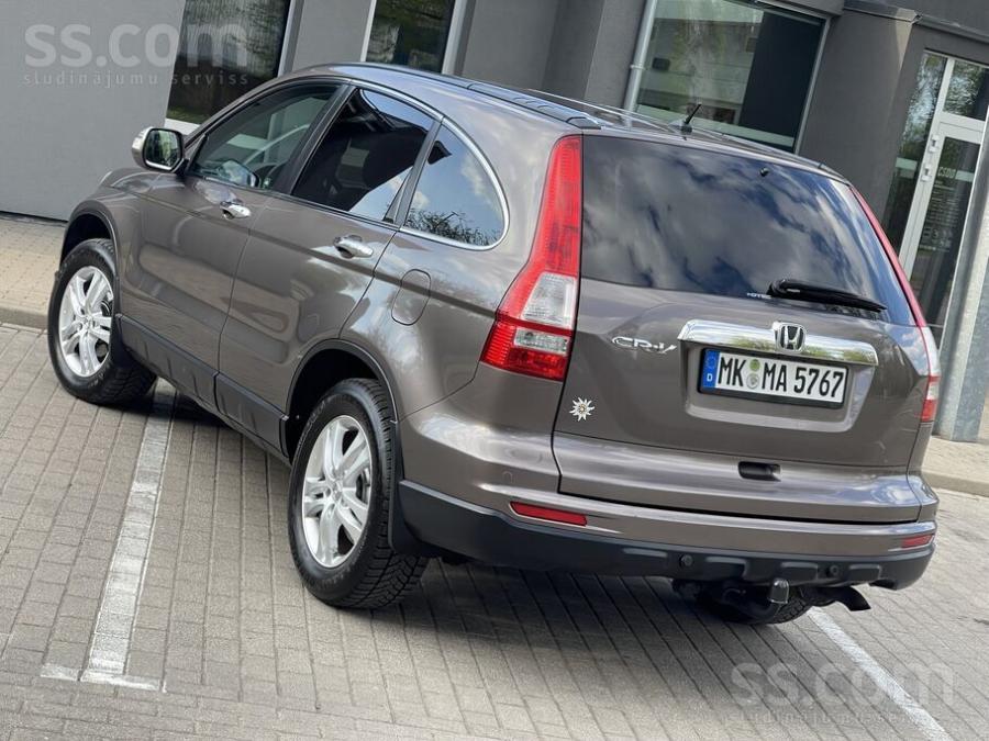 Brown Honda CR-V 2012 in Jurmala, with an engine capacity of 2.20 L and mileage of 0 thousand km for 7250 €, photo 15 on AUTOMOTO.COM.LV