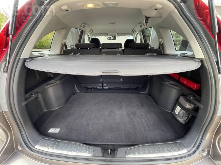 Brown Honda CR-V 2012 in Jurmala, with an engine capacity of 2.20 L and mileage of 0 thousand km for 7250 €, photo 24 on AUTOMOTO.COM.LV