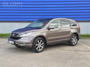 Brūns Honda CR-V 2012 Rīga, ar dzinēja tilpumu 2.20 L un nobraukumu 226 tūkst. km par 6500 €, foto 4 vietnē AUTOMOTO.COM.LV