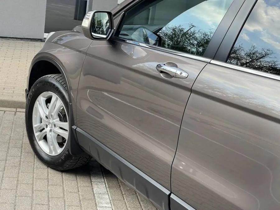 Brown Honda CR-V 2012 in Jurmala, with an engine capacity of 2.20 L and mileage of 277 thousand km for 7250 €, photo 13 on AUTOMOTO.COM.LV