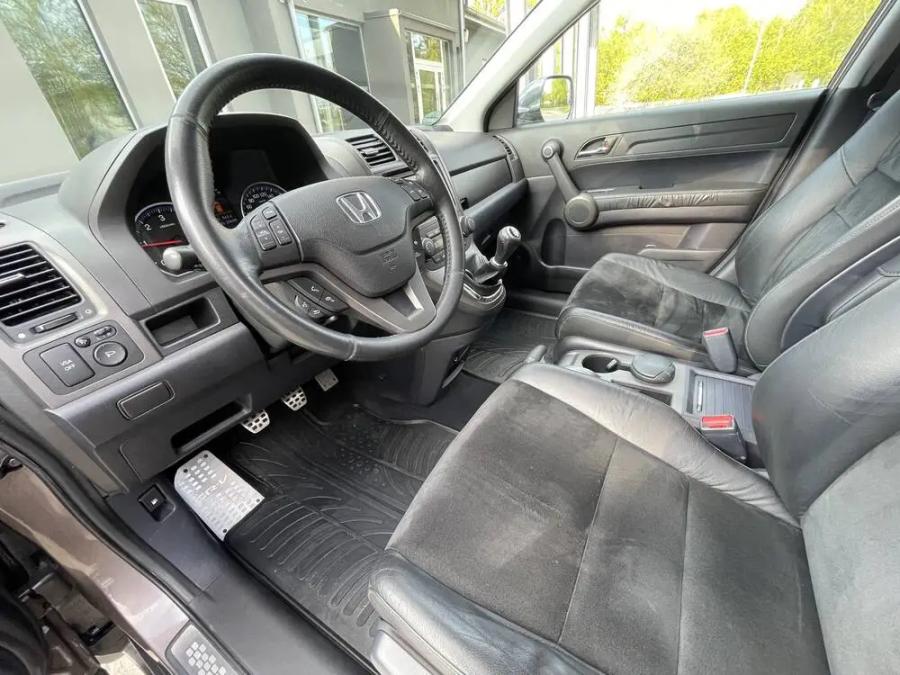 Brown Honda CR-V 2012 in Jurmala, with an engine capacity of 2.20 L and mileage of 277 thousand km for 7250 €, photo 22 on AUTOMOTO.COM.LV