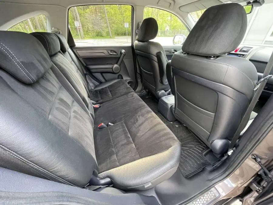 Brown Honda CR-V 2012 in Jurmala, with an engine capacity of 2.20 L and mileage of 277 thousand km for 7250 €, photo 26 on AUTOMOTO.COM.LV