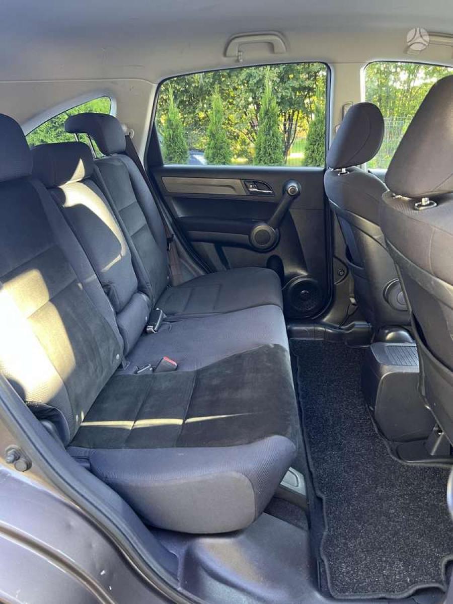 Brūns Honda CR-V 2012 Druskininkai, ar dzinēja tilpumu 2.20 L un nobraukumu 248 tūkst. km par 7690 €, foto 23 vietnē AUTOMOTO.COM.LV