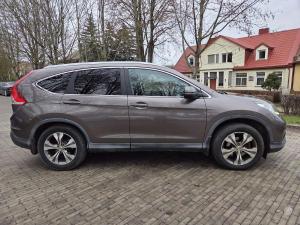 Brown Honda CR-V 2013 in Siauliai, with an engine capacity of 2.20 L and mileage of 179 thousand km for 3290 €, photo 2 on AUTOMOTO.COM.LV