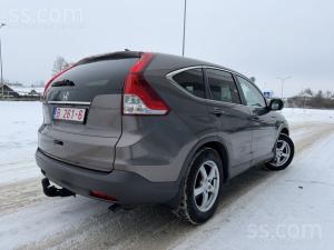 Brūns Honda CR-V 2013 Rēzekne, ar dzinēja tilpumu 2.20 L un nobraukumu 229 tūkst. km par 9490 €, foto 4 vietnē AUTOMOTO.COM.LV