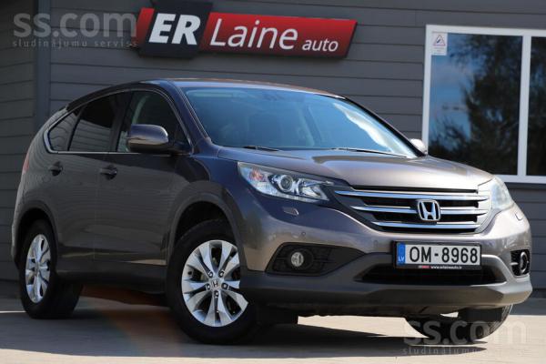 Brown Honda CR-V 2013 in Tukums, with an engine capacity of 2.20 L and mileage of 309 thousand km for 7500 €, photo 1 on AUTOMOTO.COM.LV