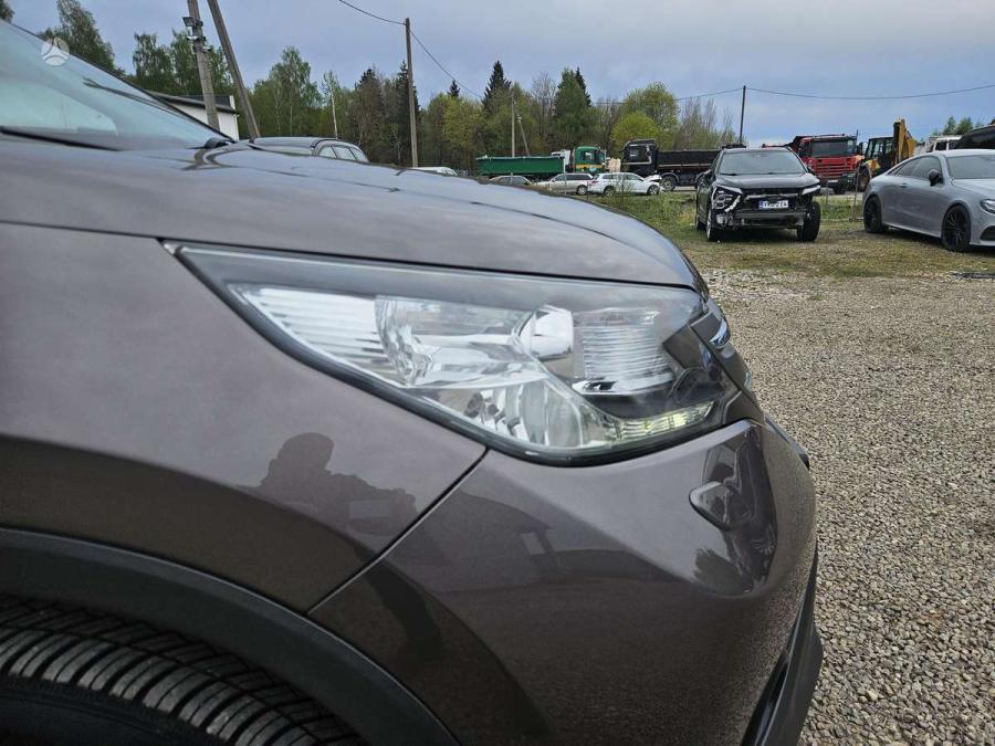Brown Honda CR-V 2013 in Radviliskis, with an engine capacity of 2.20 L and mileage of 221 thousand km for 9900 €, photo 11 on AUTOMOTO.COM.LV