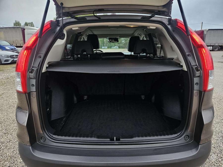 Brown Honda CR-V 2013 in Radviliskis, with an engine capacity of 2.20 L and mileage of 221 thousand km for 9900 €, photo 20 on AUTOMOTO.COM.LV