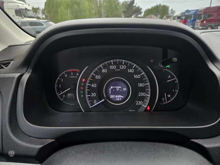 Brown Honda CR-V 2013 in Radviliskis, with an engine capacity of 2.20 L and mileage of 221 thousand km for 9900 €, photo 31 on AUTOMOTO.COM.LV