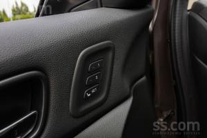 Brown Honda CR-V 2013 in Jelgava, with an engine capacity of 2.20 L and mileage of 0 thousand km for 11700 €, photo 9 on AUTOMOTO.COM.LV